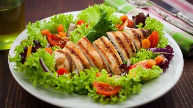 Aprenda a montar pratos balanceados e nutritivos